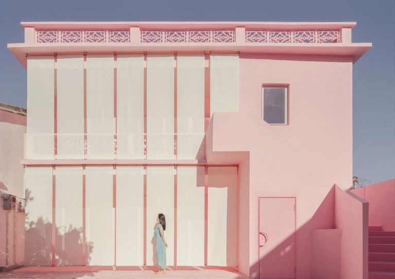 Una casa azul y una rosa... ¿Cuál te gusta más? | OVACEN