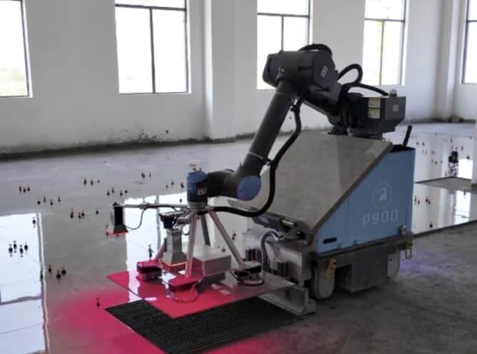 This robot lays a tile every 40 seconds, perfectly level!